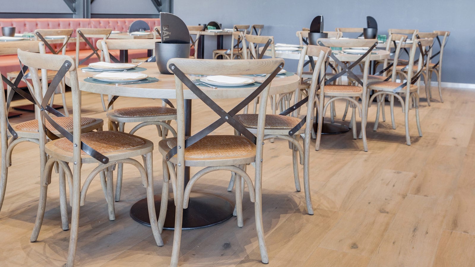 PORCELANOSA Group projects: The Bálamo Restaurant, seafood dinning with ...