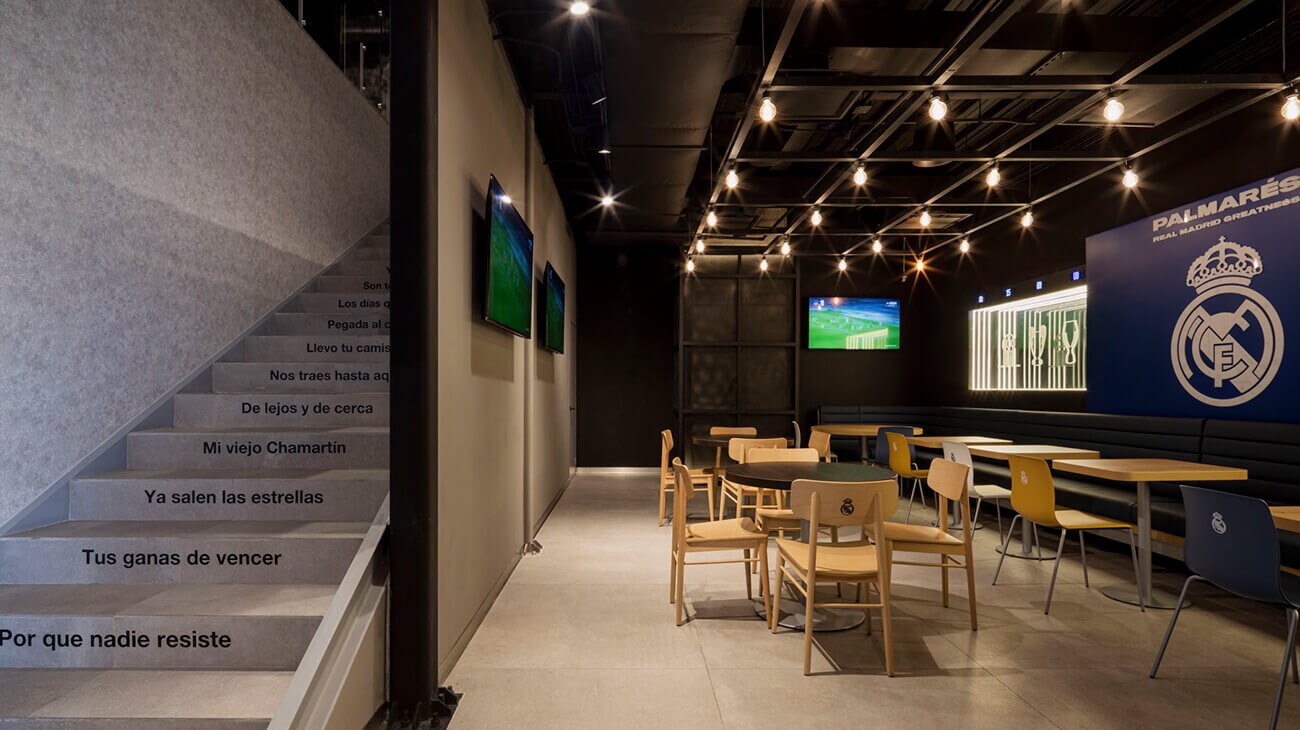 UNO by Real Madrid: Legends of Passion | Porcelanosa